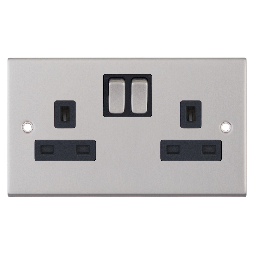 DSL251 2 Gang 13 Amp Socket SP – Switched – Selectric UK